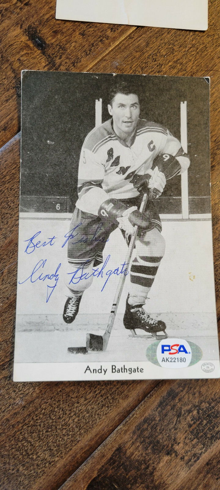 ANDY BATHGATE SIGNED POSTCARD CARD RANGERS PENGUINS WINGS LEAFS WHA HOF ...