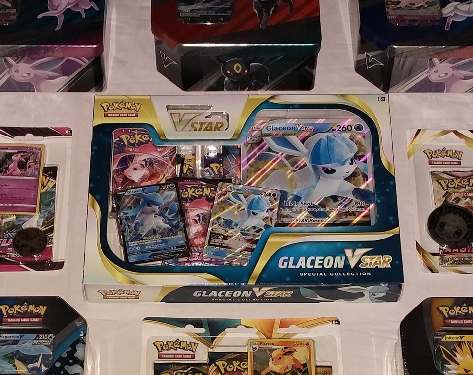 57 Pokemon Packs 🤗Tins - 3 Pack Blister Packs - 14 Evolving Skies Packs ...