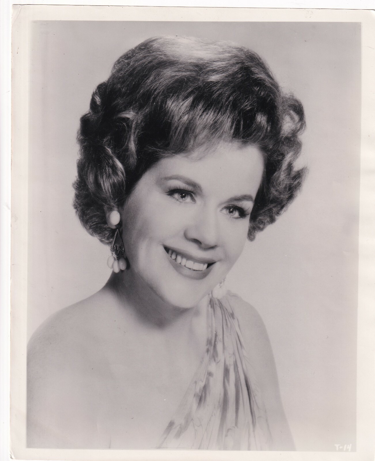 HELEN VANNI MEZZO SOPRANO BARE SHOULDER STUNNING PORTRAIT 1964 ORIG ...