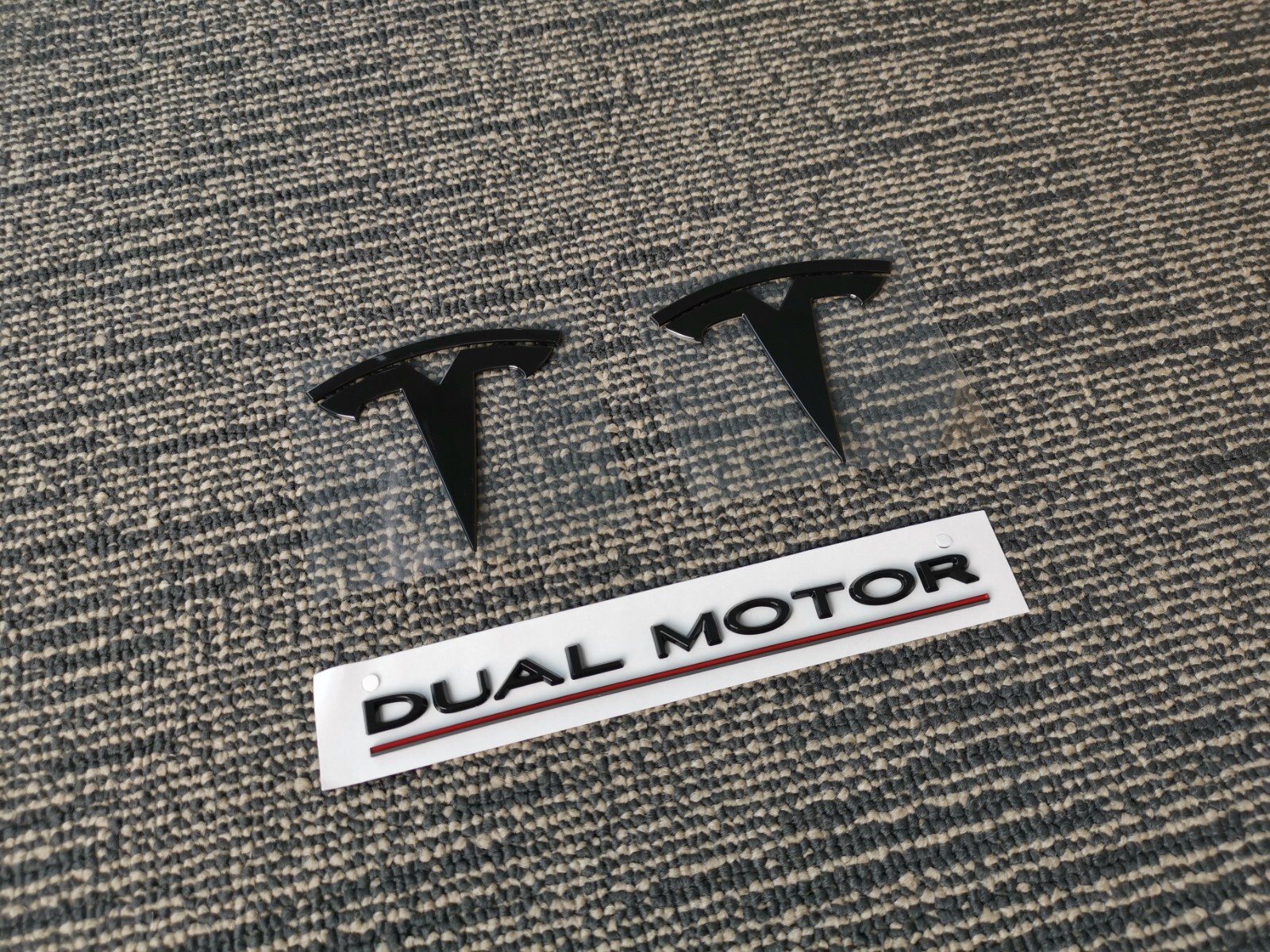 Gloss Black OEM Style Set of Tesla T Dual Motor Badge Front Rear Emblem ...