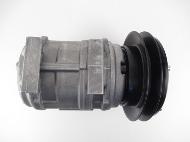 NEW AC COMPRESSOR KOMATSU- ND4472000246, 20Y-979-3111, 14X-Z11-8580 ...