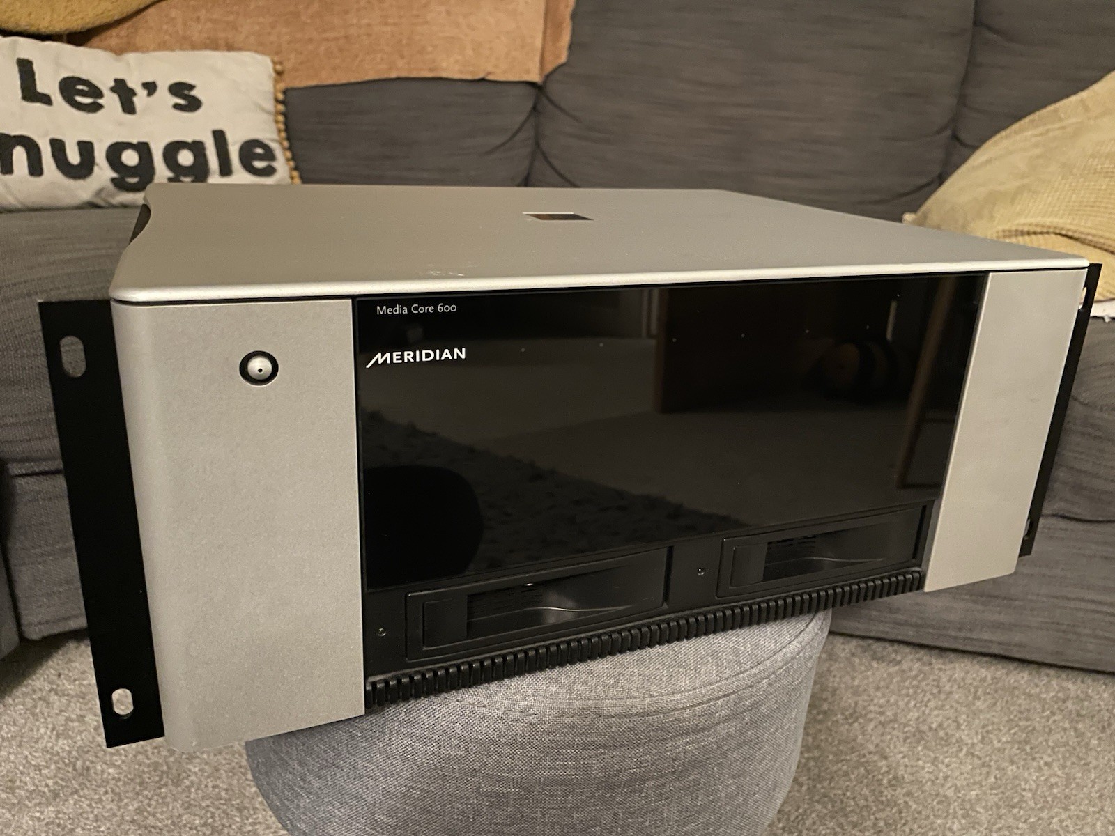 MERIDIAN MEDIA CORE 600 - SIX ZONE MERIDIAN SOOLOOS DIGITAL MEDIA ...