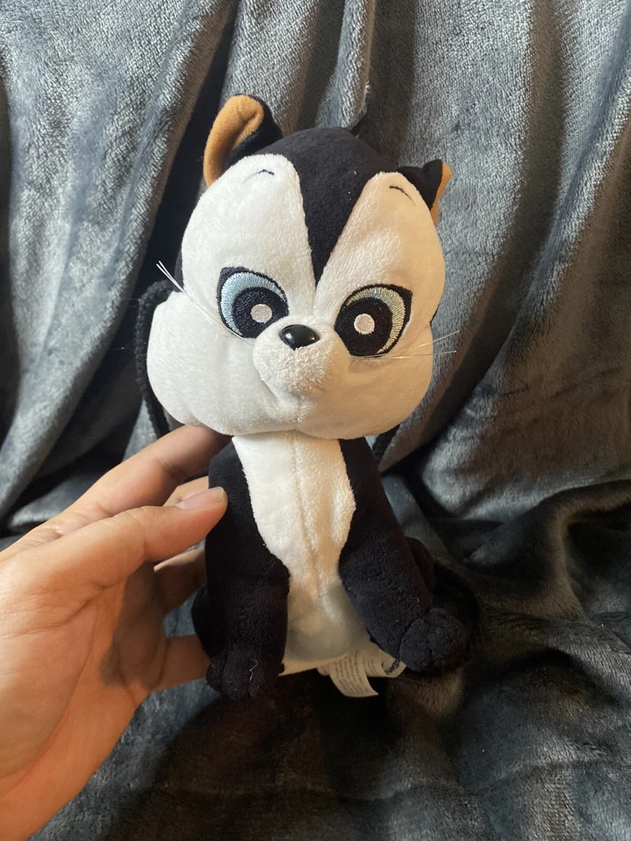 Pepe Le Pew Cat