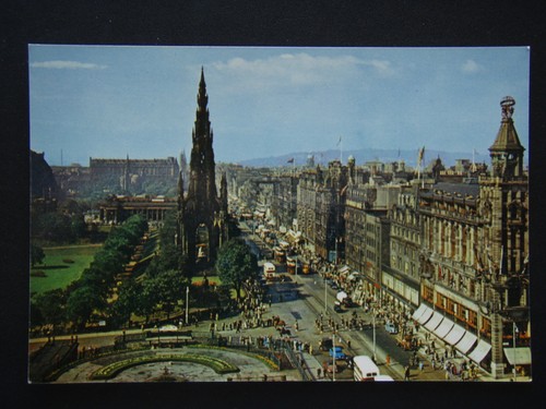 EDINBURGH CITY POLICE PIPE BAND IN PRINCES STREET EDINBURGH DIXON 3574G ...
