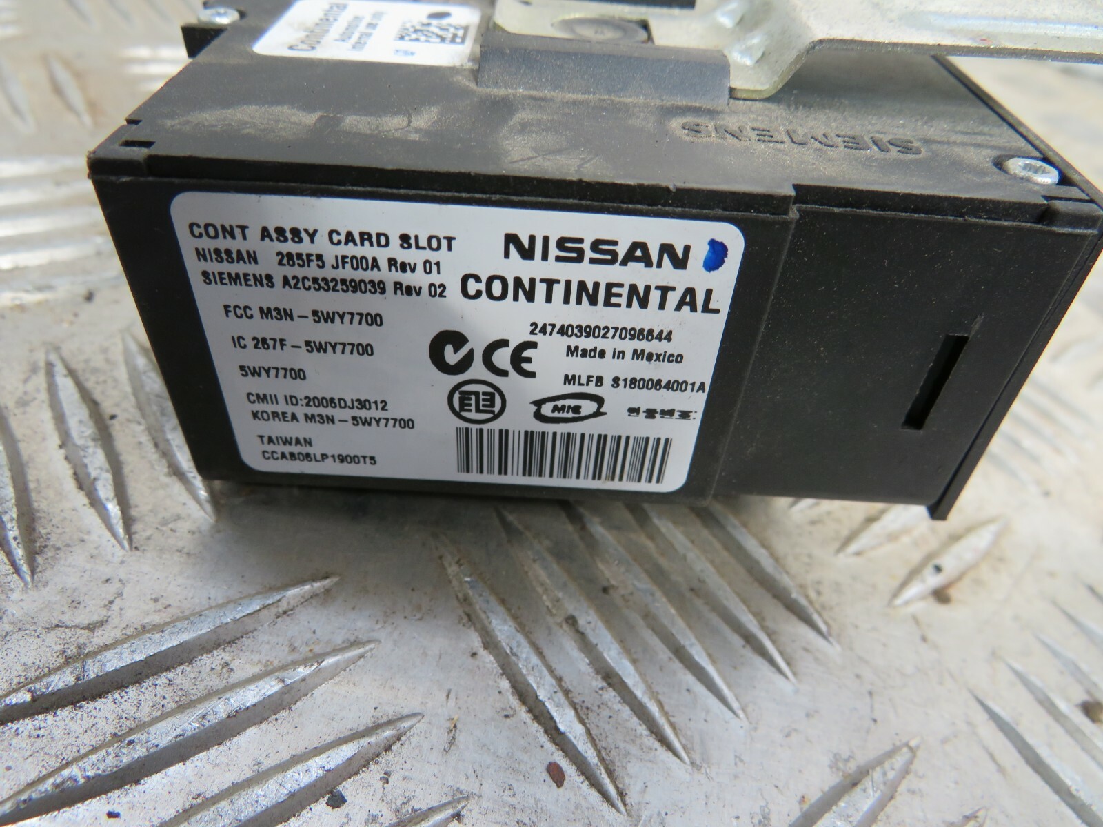 Nissan GTR GT-R R35 2010 GTR CARD SLOT CONTROLLER ECU GENUINE PART ...