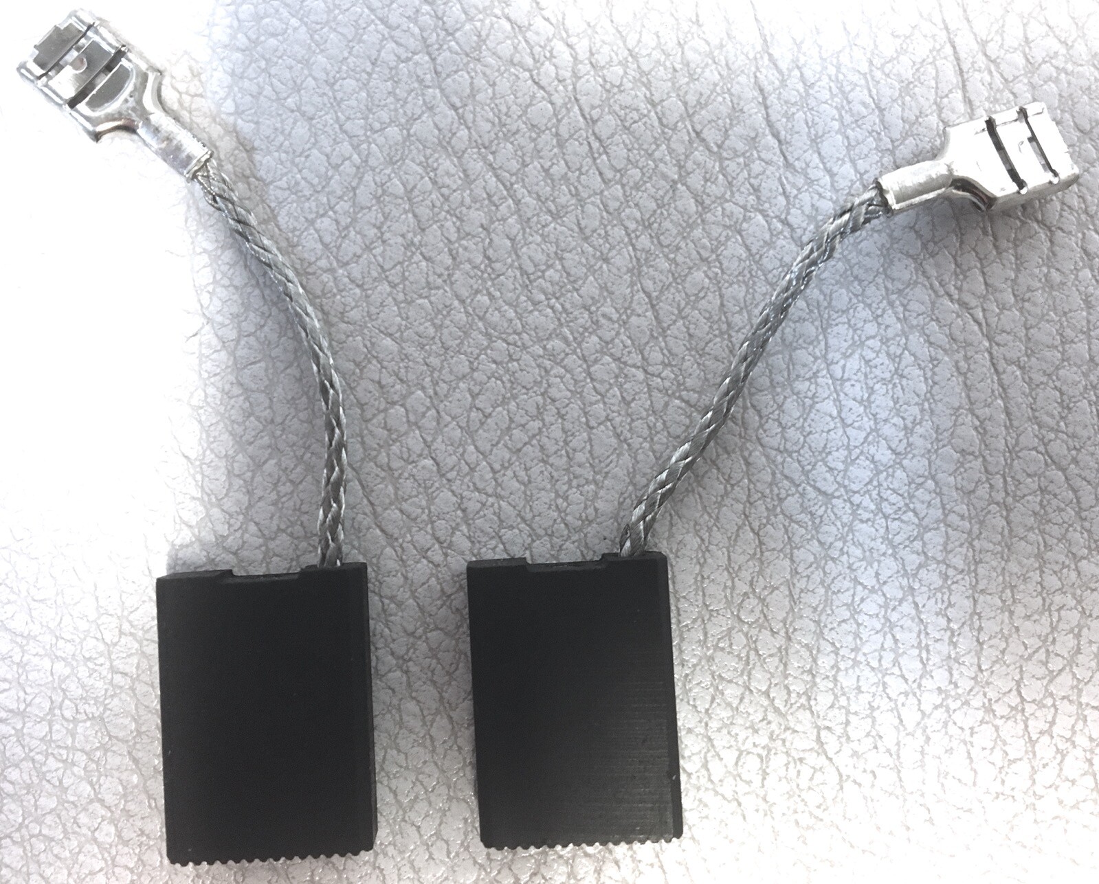 Metabo 316046780 Carbon Brush Set-New-For W24-230 W24-180 MVT Angle ...