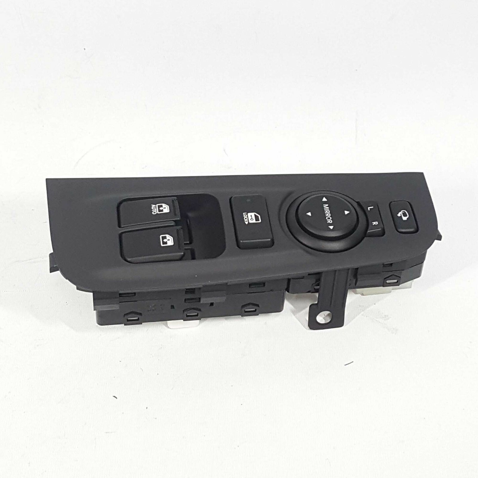 935704H500WK Power Window Main Switch Front Left For HYUNDAI STAREX ...