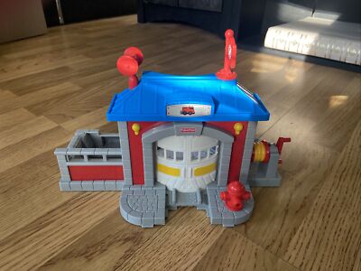 Geotrax Fast Response Rescue Fire Station Fisher Price 2003 Geo Trax | eBay