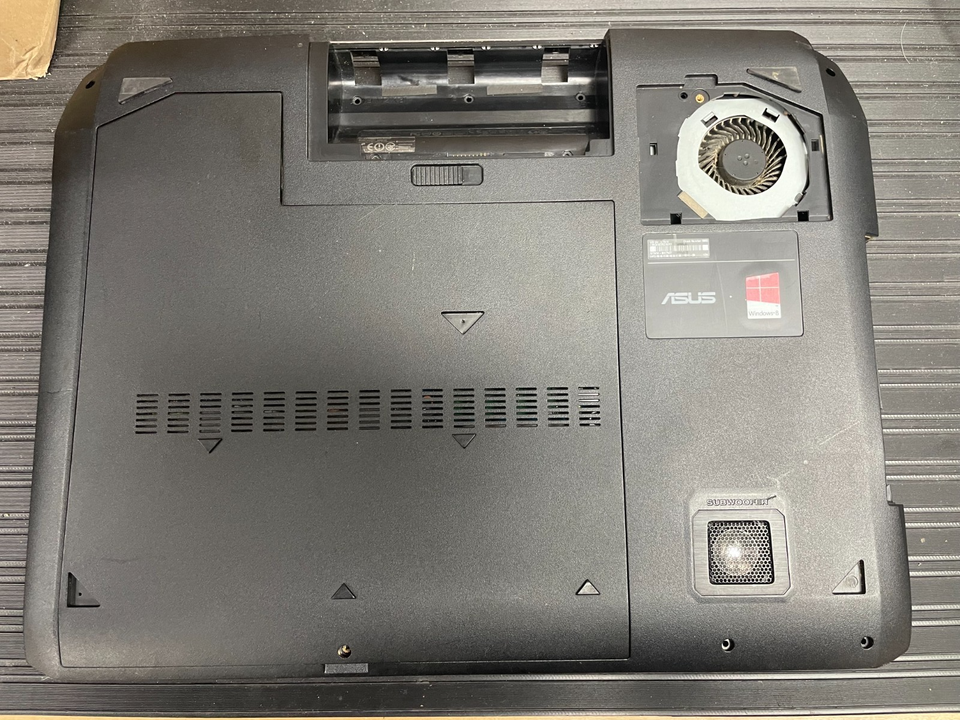 Asus ROG G75vw-BHI7N07, i7-3630QM@2.4, 16gb, No HDD/OS (for parts/not ...