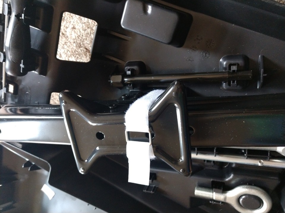 DODGE RAM Promaster Van Jack & Tool Kit | eBay