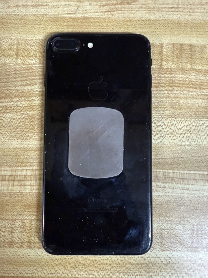 iPhone 7 Plus 32GB Black Cracked Screen PARTS ONLY | eBay