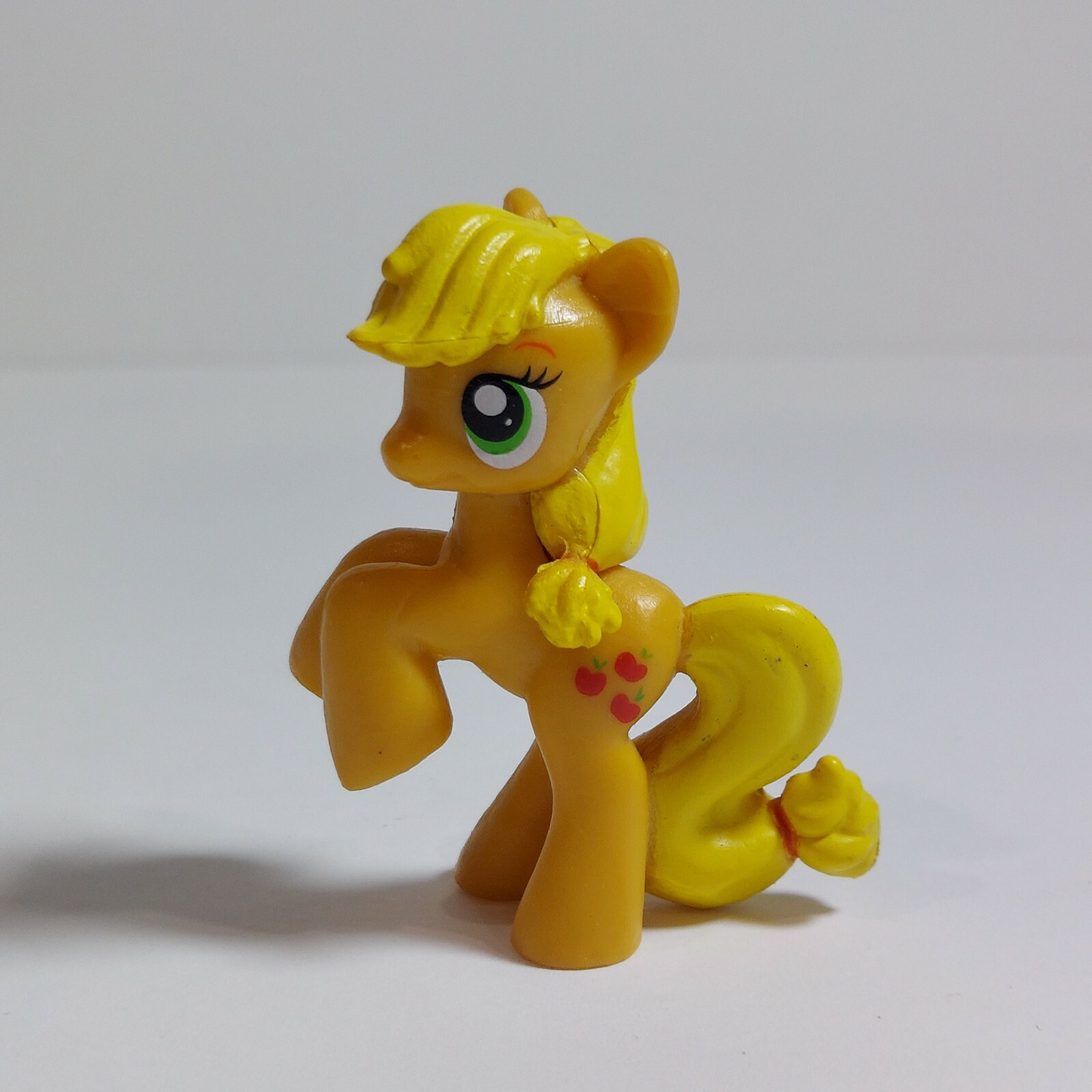 My Little Pony FiM Blind Bag Wave 2" Applejack Figure Red Eyebrow ...