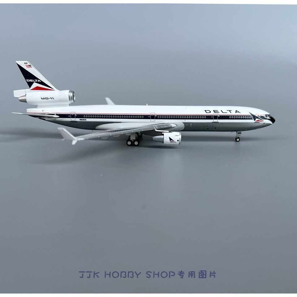 Panda Model 1/400 Delta Air Lines MD-11 N808DE 62428 Finished Aircraft ...