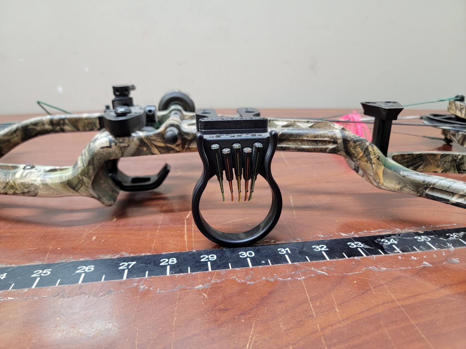 Hoyt AlphaMax Alpha Max 35 Compound Bow 29" RH 60-70 c-x | eBay