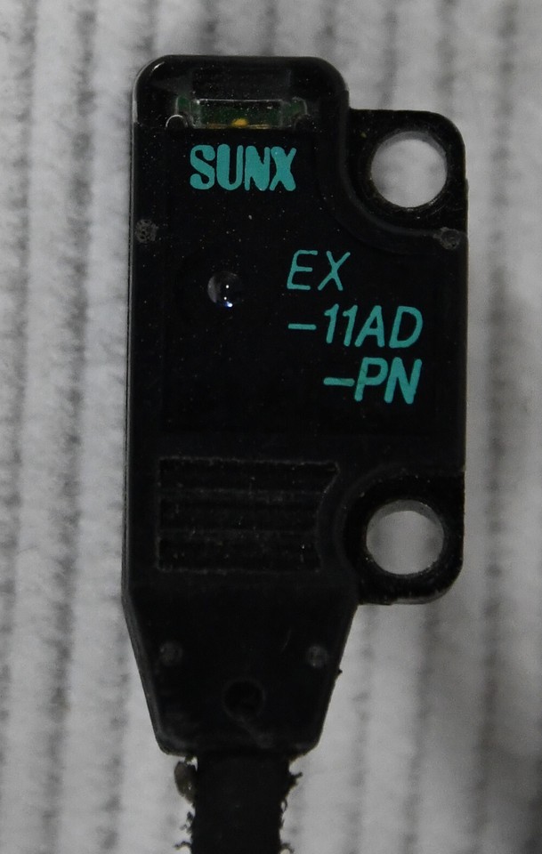 SUNX Photoelectric Sensors, EX-11EP & EX-11EAD-PN 150mm Range Lot of 3 ...