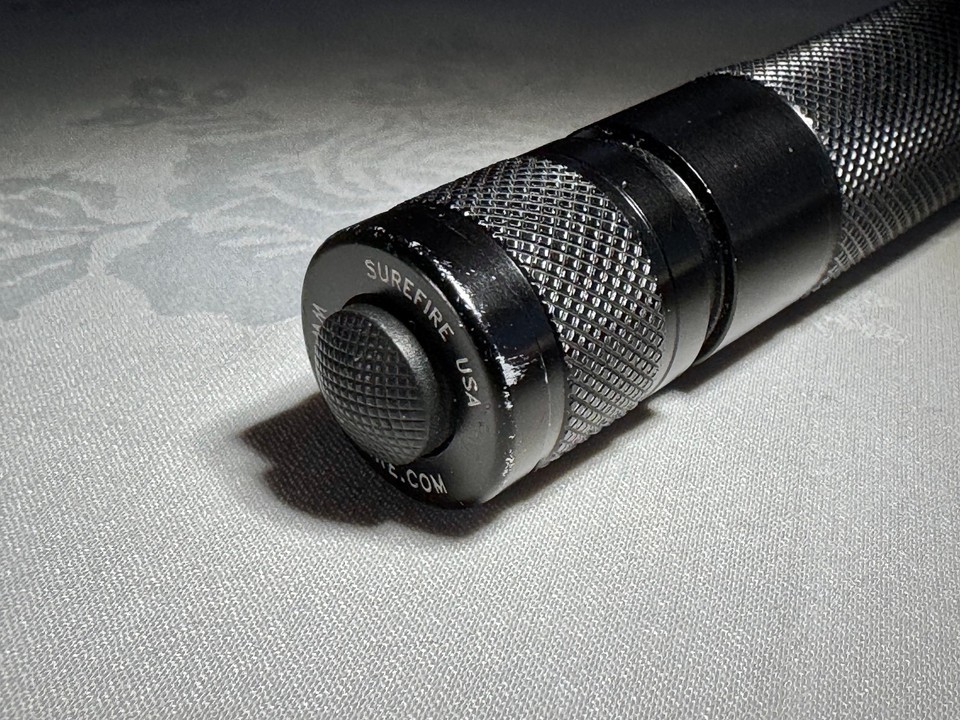 RARE vintage Surefire 9P with Malkoff M61 219bv2 SHO dropin (limited ...