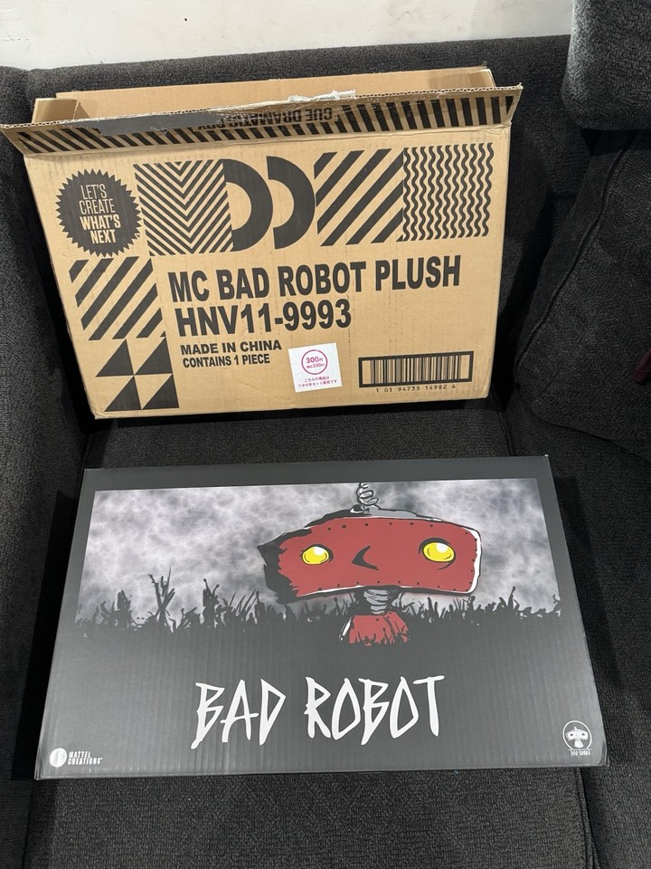 SDCC 2022 Mattel Creations BAD ROBOT - 19" Plush Action Figure - JJ ...