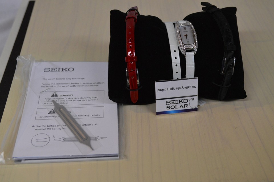 *BRAND NEW* Seiko Women's Solar White Leather Interchangeable Strap ...