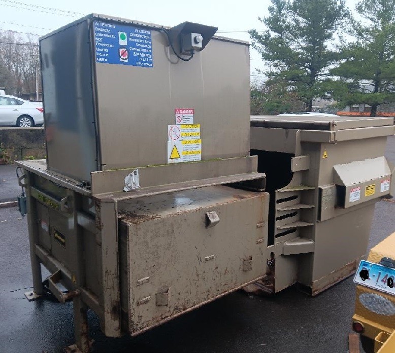 2023 HARMONY C100 * 1 Yard STATIONARY COMPACTOR * 4 yd CONTAINER ...