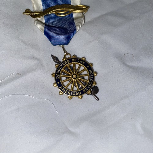 Gold-Filled DAR Daughters of the American Revolution Ribbon Medal Pins ...