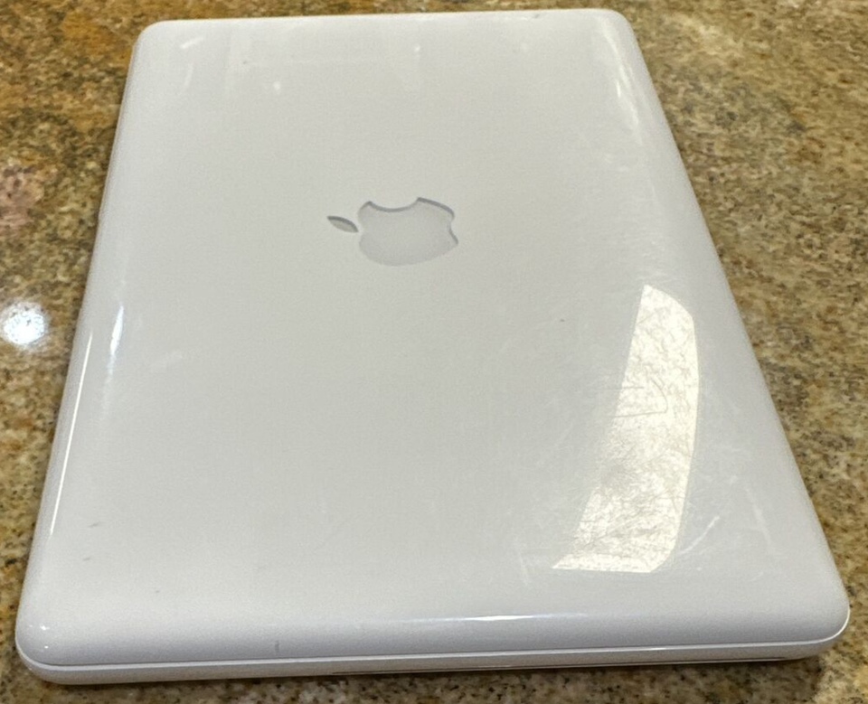 Apple Macbook 13 A1342 White Unibody 2.26GHz 128GB SSD 2GB High Seirra ...