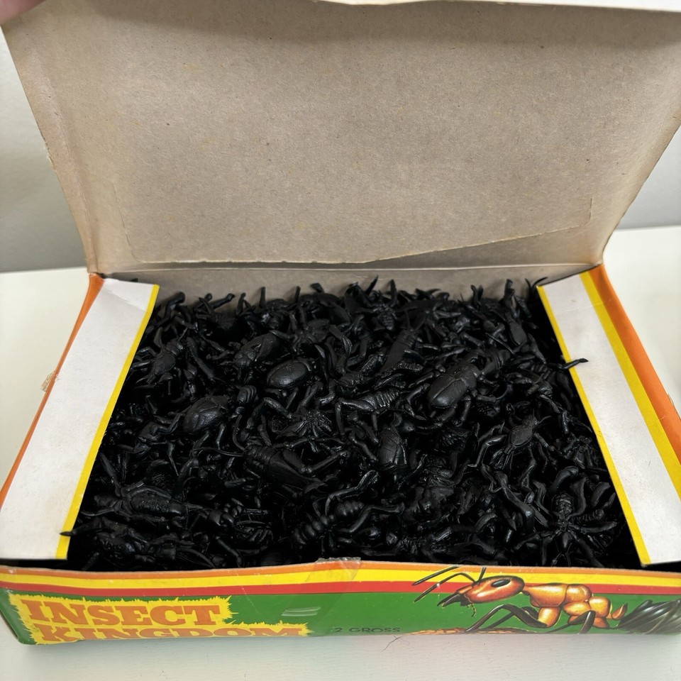 Vintage Insect Kingdom Rubber Toy Hong Kong Bugs Full Store Display Box ...