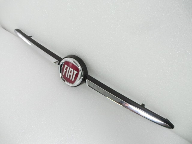 Wappenschild Emblem Logo Vorne Fiat 500 2015 Cod. 735642280 Neu ...