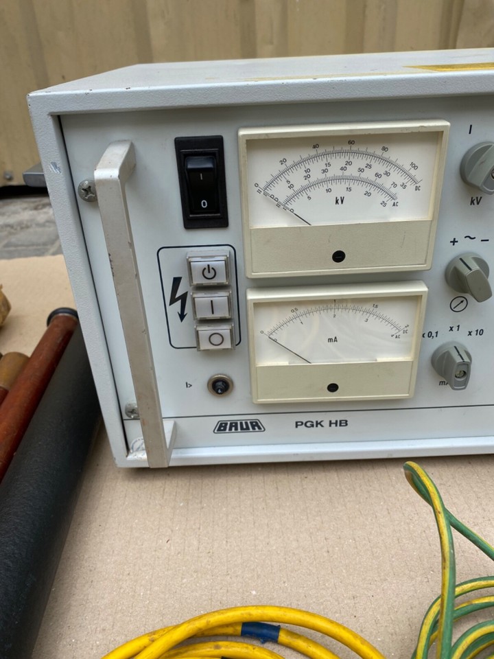 BAUR PGK 110 HB-990924003/88090405H -110V/220V , 110 KVDC/78 KVAC HV ...