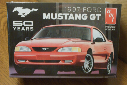 AMT 1997 FORD MUSTANG GT - 50 YEARS MODEL KIT 1/25 SCALE | eBay