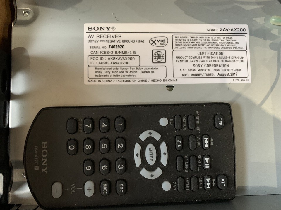 SONY XAV-AX200 Receiver Bluetooth Car Stereo Radio Apple Car Play ...
