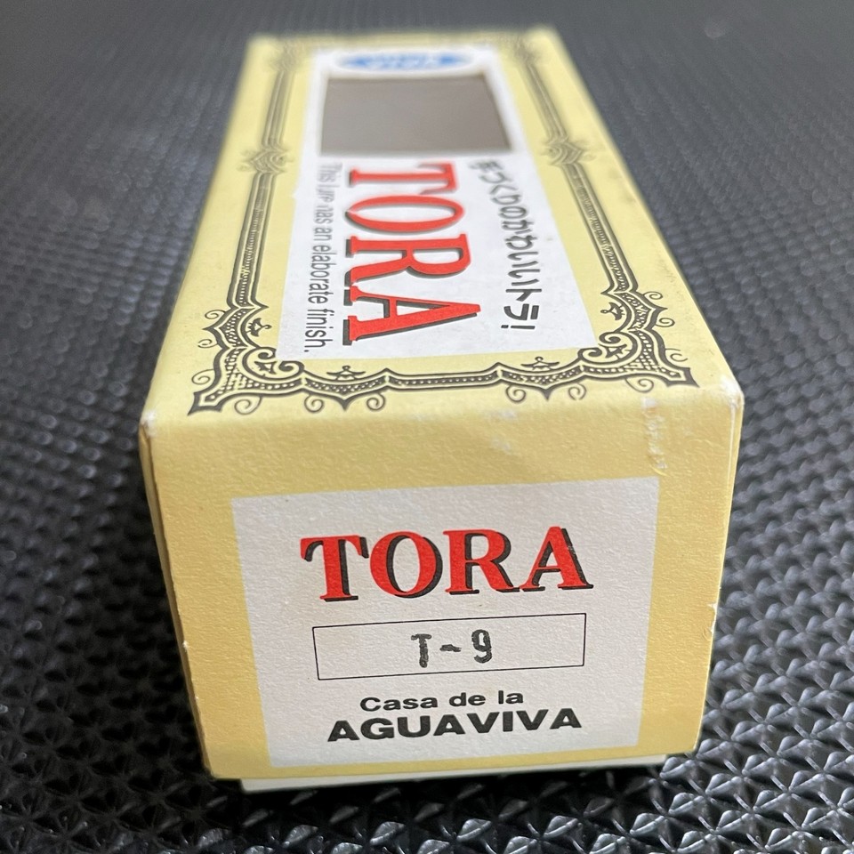Viva Tora Tiger Topwater Lure Plug Hard Plastic Fishing Lure Vintage ...