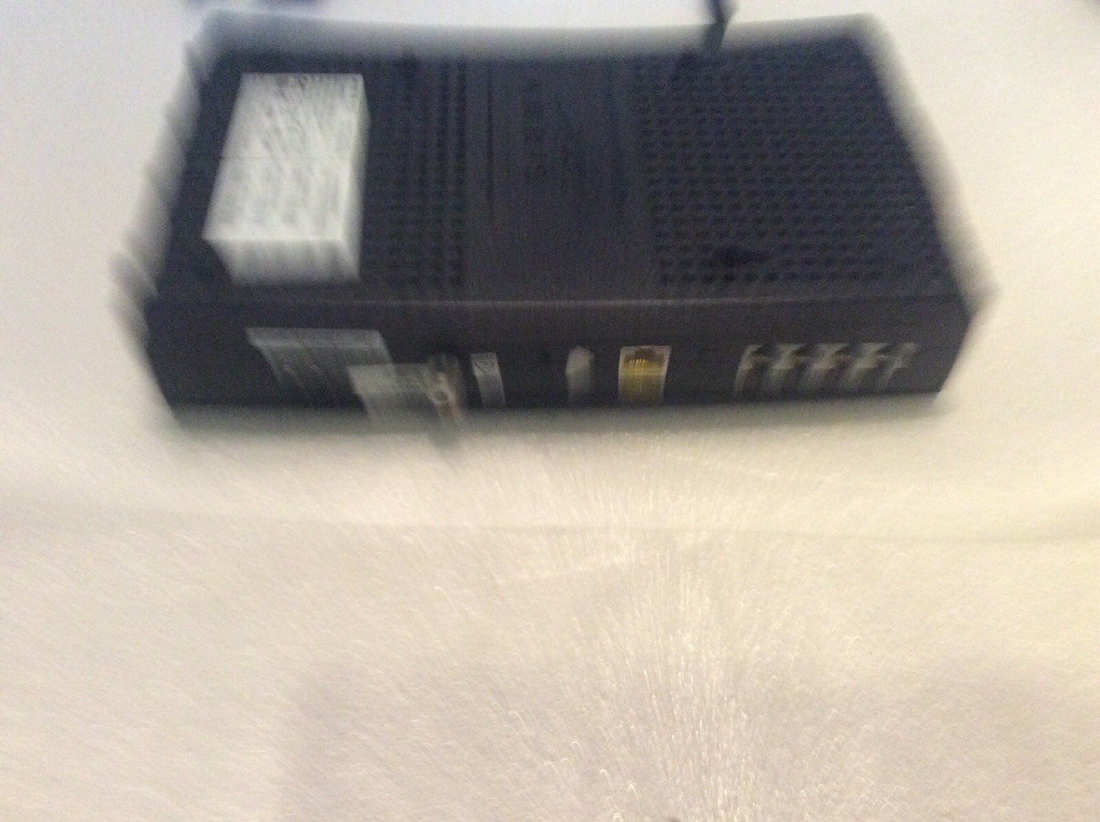 ARRIS TM604G/CE-8 Cable Telephony Modem With power supply Plus Rj-45 ...