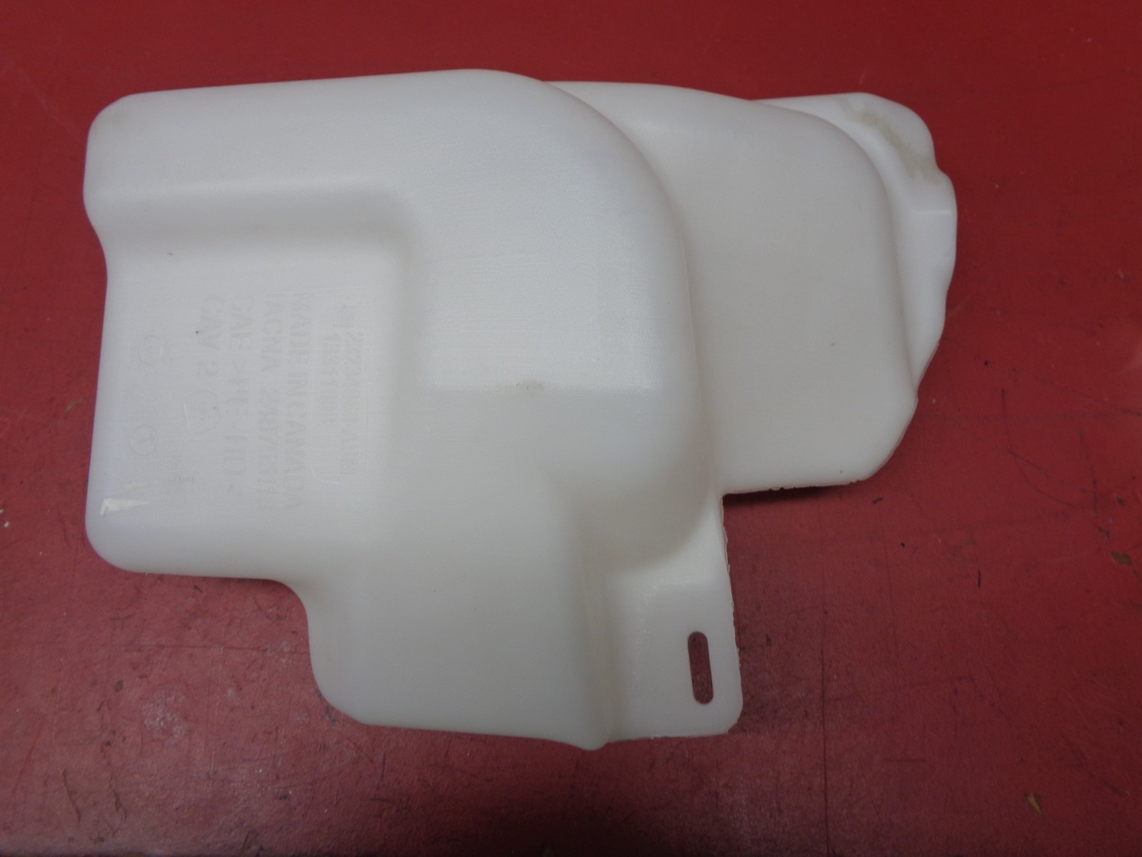 GM WASHER RESERVOIR 13311008 ( DN3991 DS590) | eBay