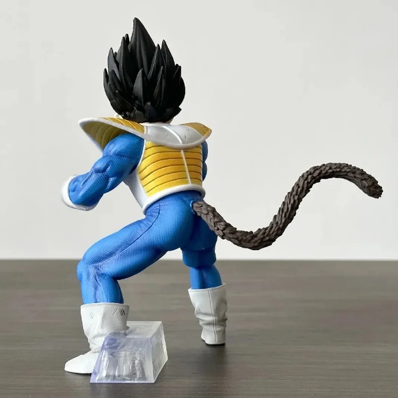 17CM Dragon Ball Z Vegeta Figure PVC Action Model with Moon Anime Toy ...