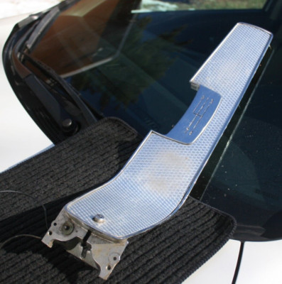 64 1964 Chevrolet Vintage Impala SS 4 Speed Center Console Cover Lid ...