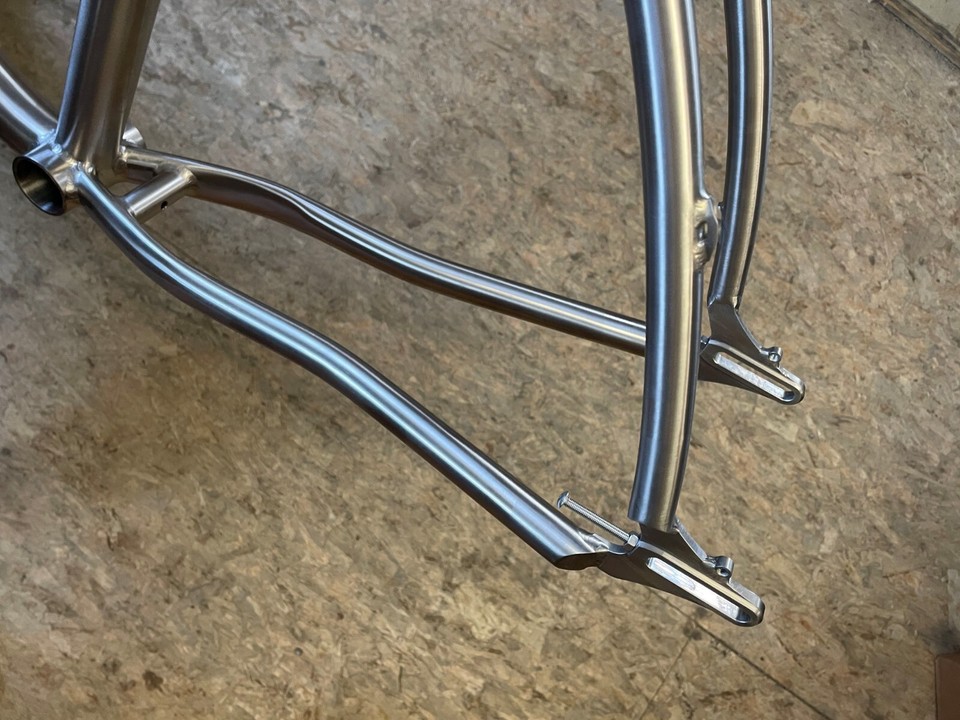Carver Bikes Titanium Newsboy 29'er Bicycle Frame 19.5" Thru Axle ...