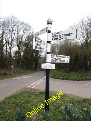 Photo 6x4 Fingerpost, The Pines Courtway The fingerposts around the ...