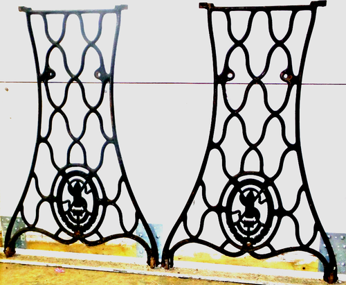 Antique Singer Treadle Sewing Machine Cast Iron Base LEGS Repurpose ...