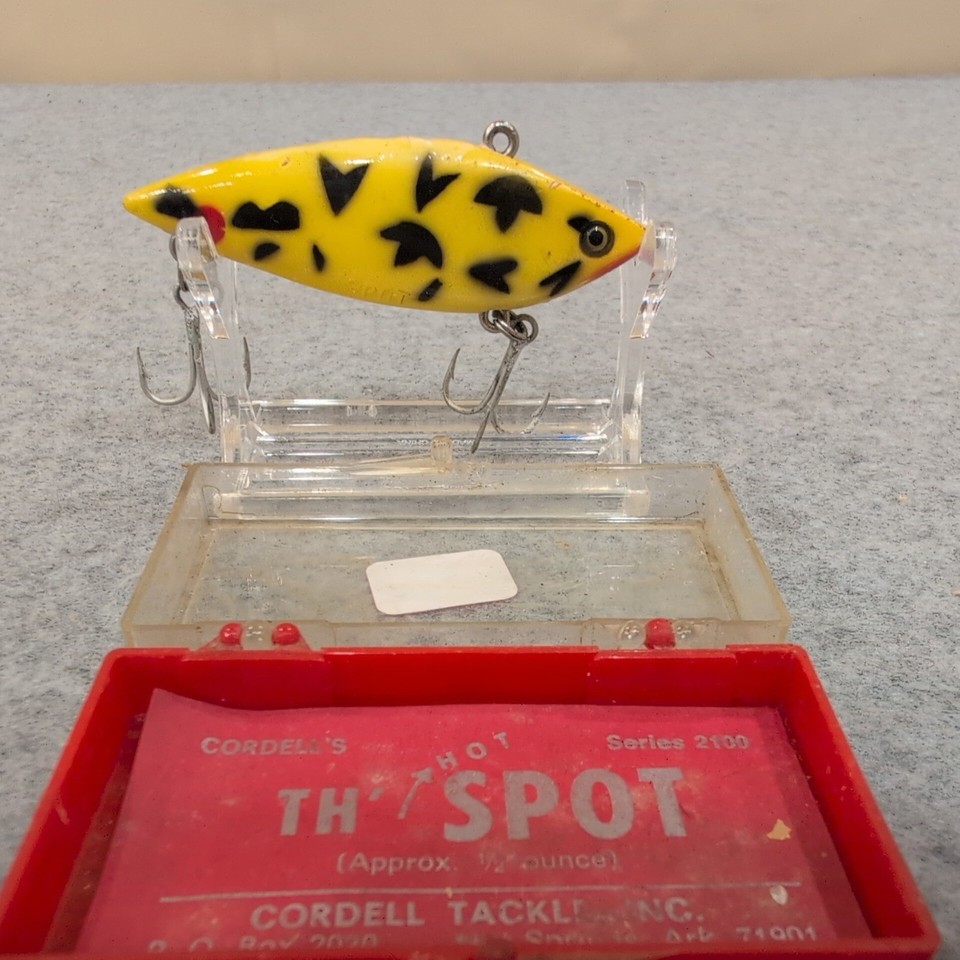 Cordells Hot Spot Series 2100 Fishing Lure Yellow Black Spots | eBay