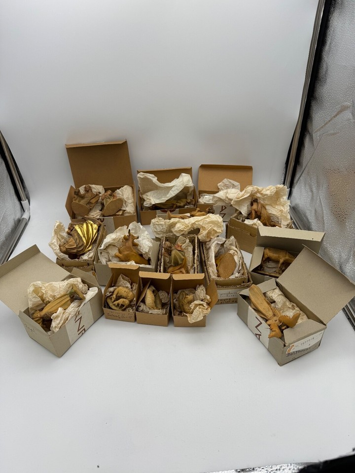 Anri 18 piece Nativity set incl. Stable | eBay