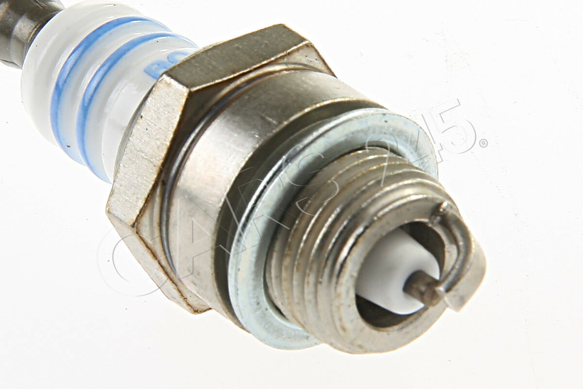 BOSCH Spark Plug 1pcs Fits SOLO STIHL 0242240506 | eBay