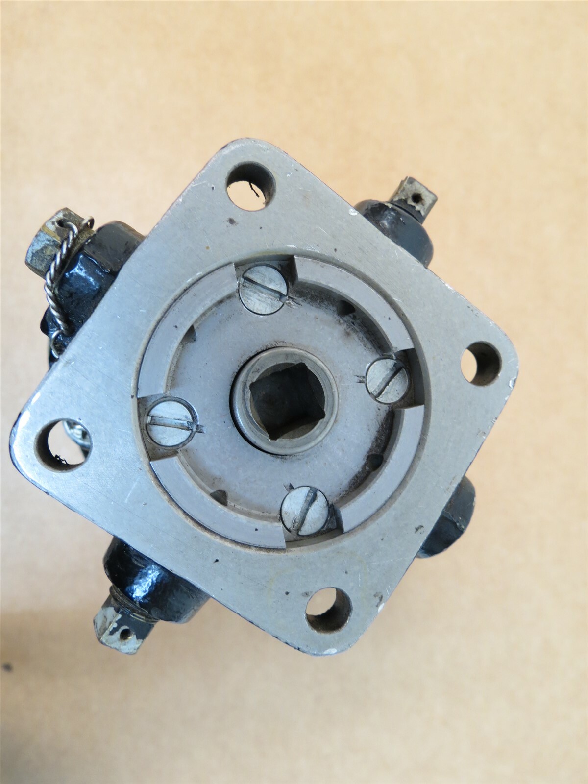 Pesco 1E521-JC-1 Hydraulic Powerpack Feathering Pump Aircraft Engine | eBay