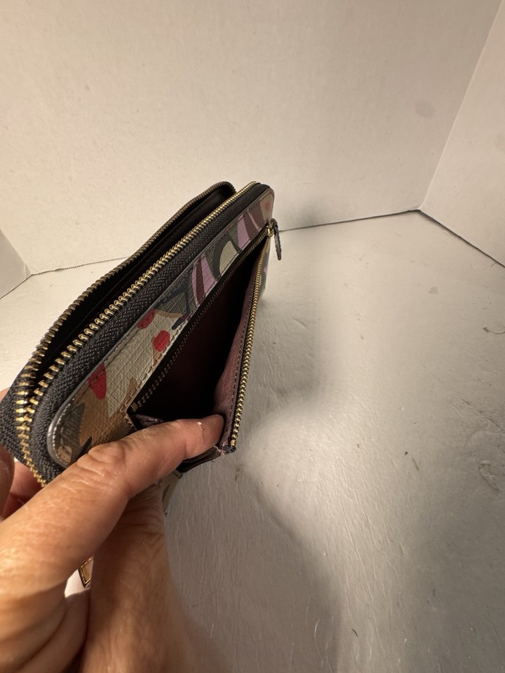 FOSSIL Floral colorful Womens Wallet Zip Around Coin Purse credit card ...