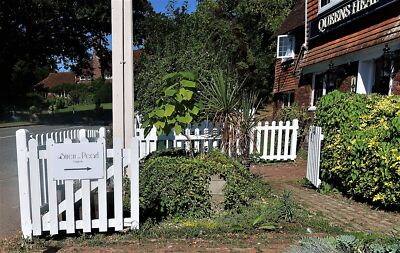 Photo 6x4 Gates and fences garden of the Queen's Head pub Sedlescombe ...