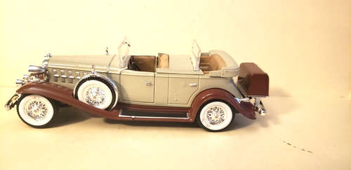 1932 Cadillac Phaeton V16 Die-Cast Car - 1:32 Signature Model - Anson - Red/Tan | eBay