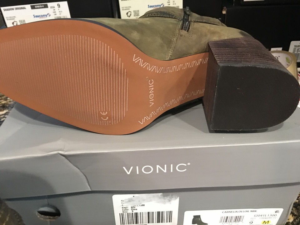 NEW Womens Vionic Carnelia Water Repellant Boots, size 9 shoes | eBay