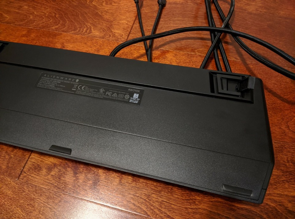 Alienware AW310K Mechanical Gaming Keyboard Cherry Mx Red Switches ...