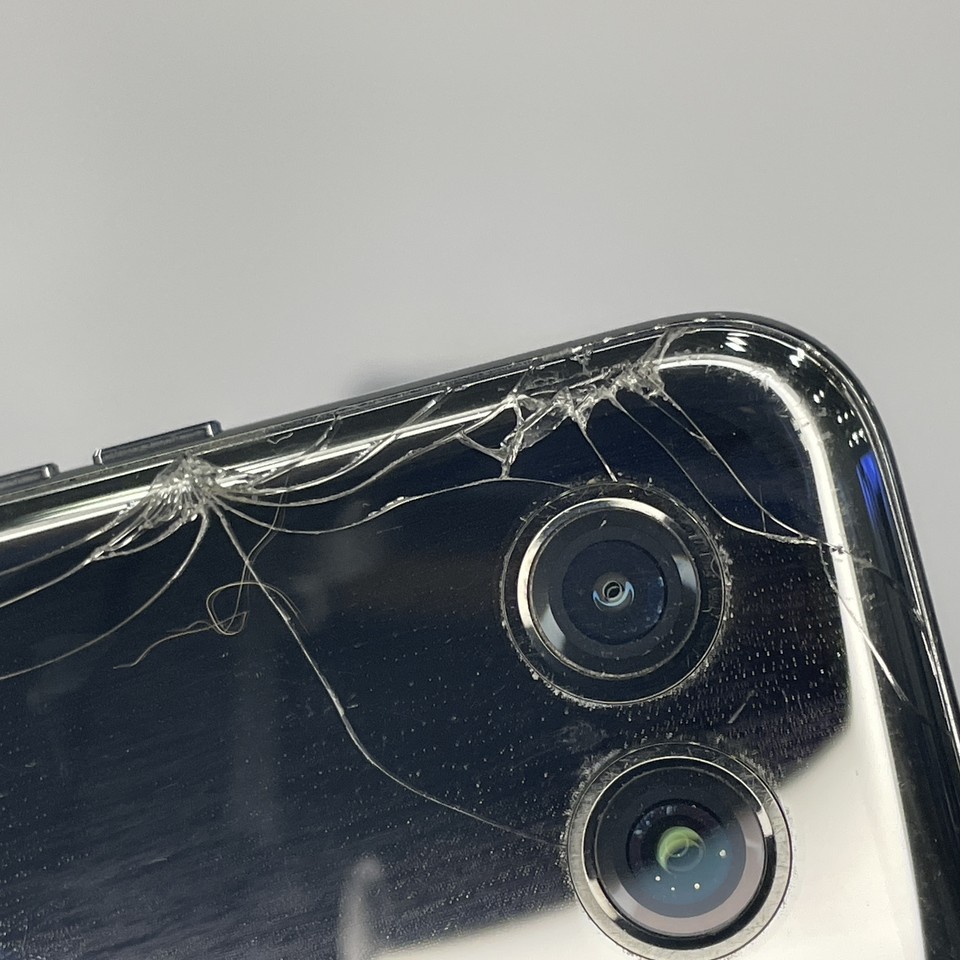 Motorola Razr 40 Ultra XT2321-3 256GB Infinite Black T-Mobile Only ...