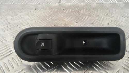 Interrupteur de leve vitre avant droit RENAULT CLIO 3 8200214936 | eBay