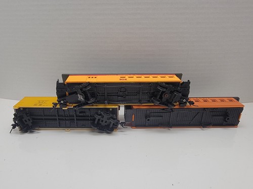 *Read* Broken HO Scale Parts Lot Train Engine Car Passenger Union ...